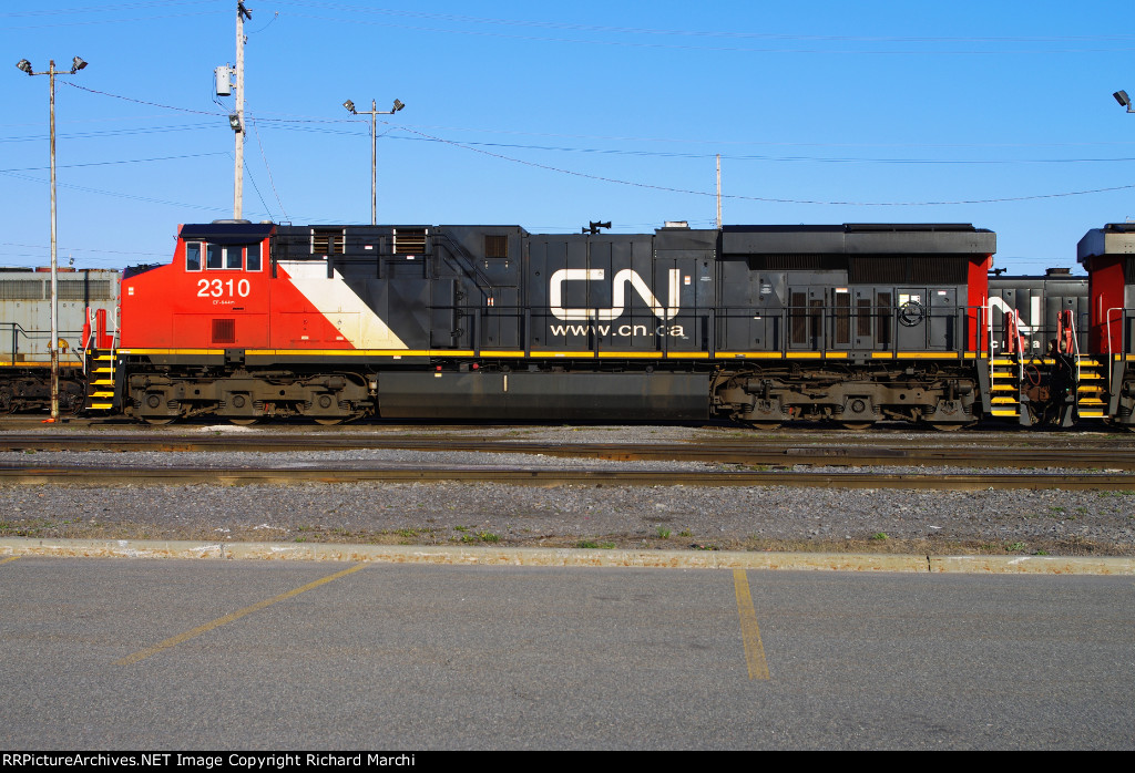 CN 2310